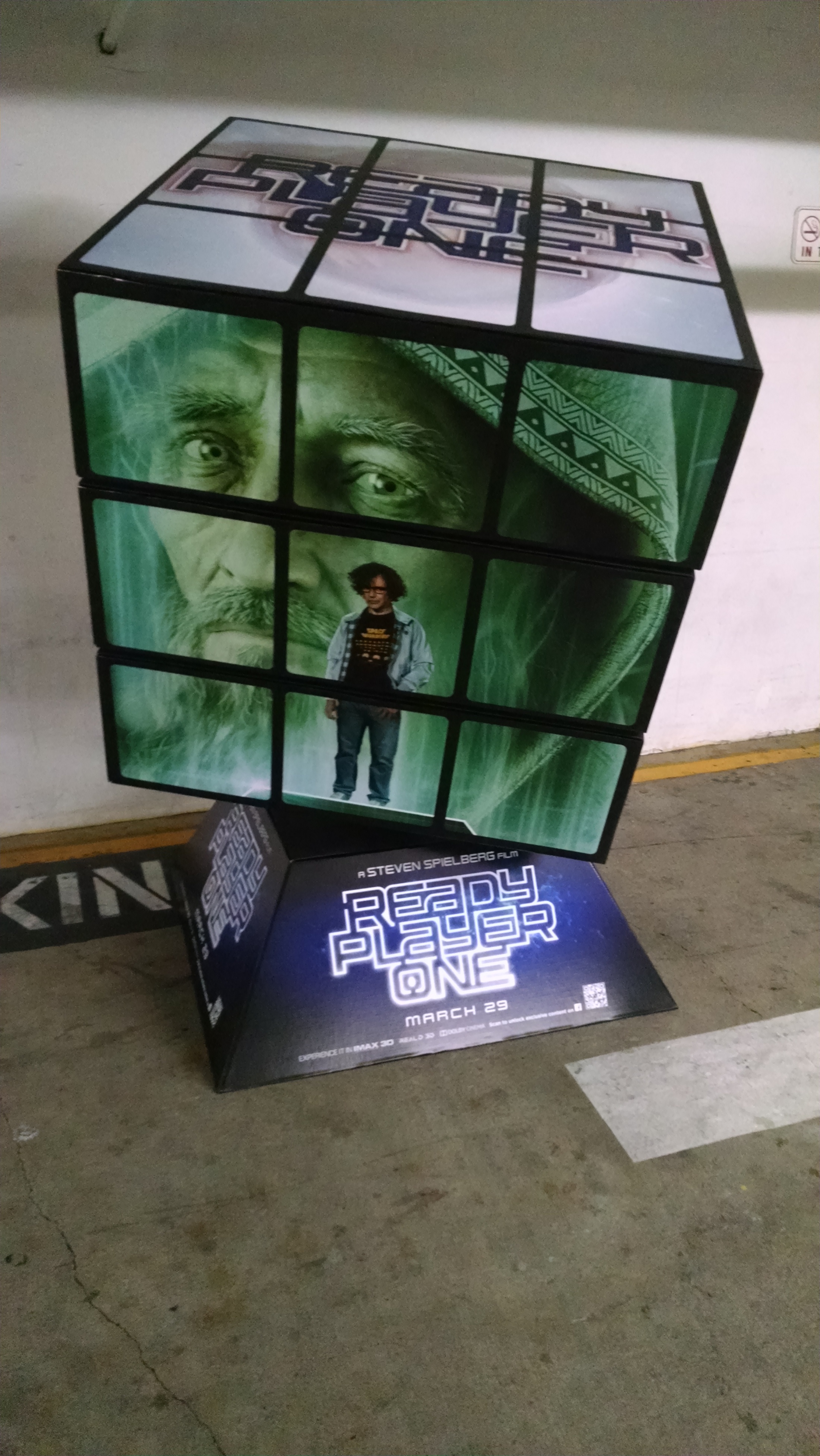 Ready Player One - Ready Player One Standee | Clios